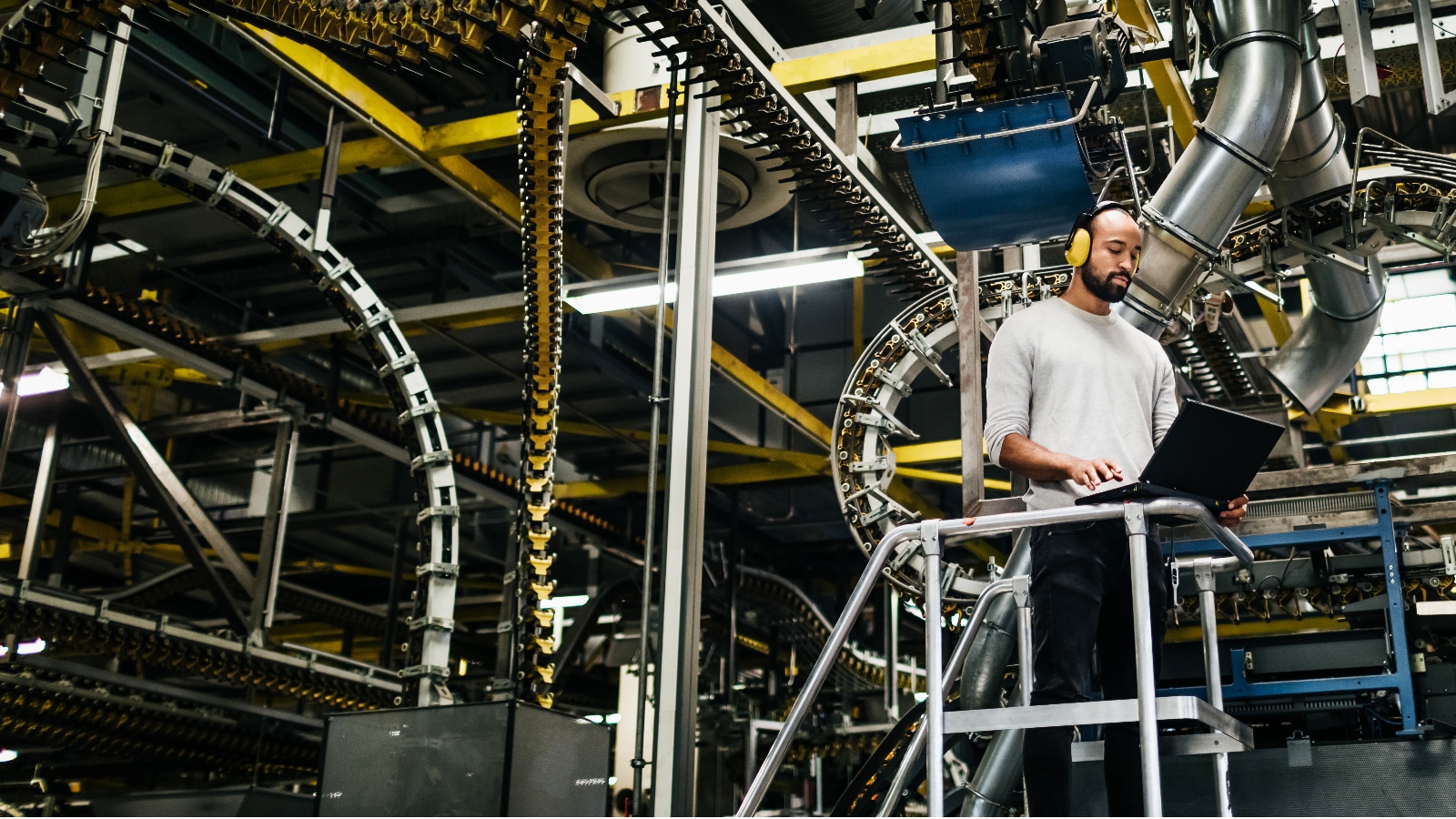 Immersive Outlook 5 - PwC India